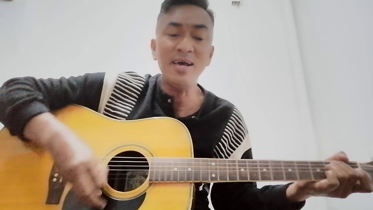 Saling Setia - YouTube