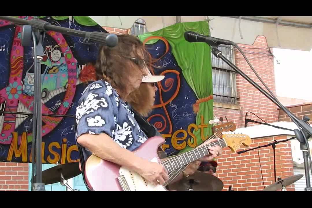 RICK KNAPP with Taken - YouTube