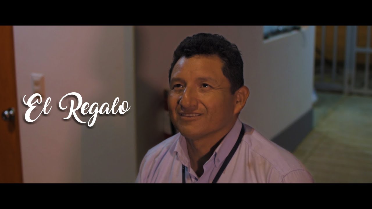 El Regalo (Cortometraje) - YouTube