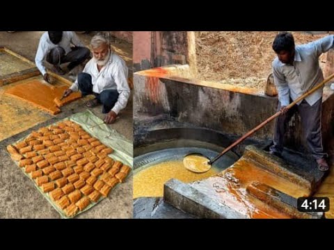 👍गन्ने से कैसे बनता हैं देशी गुड़ 👍Natural Jaggery (Gud) Making Process ...