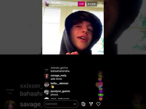 Anne.commzz9 singing baby shark on live with itscypp