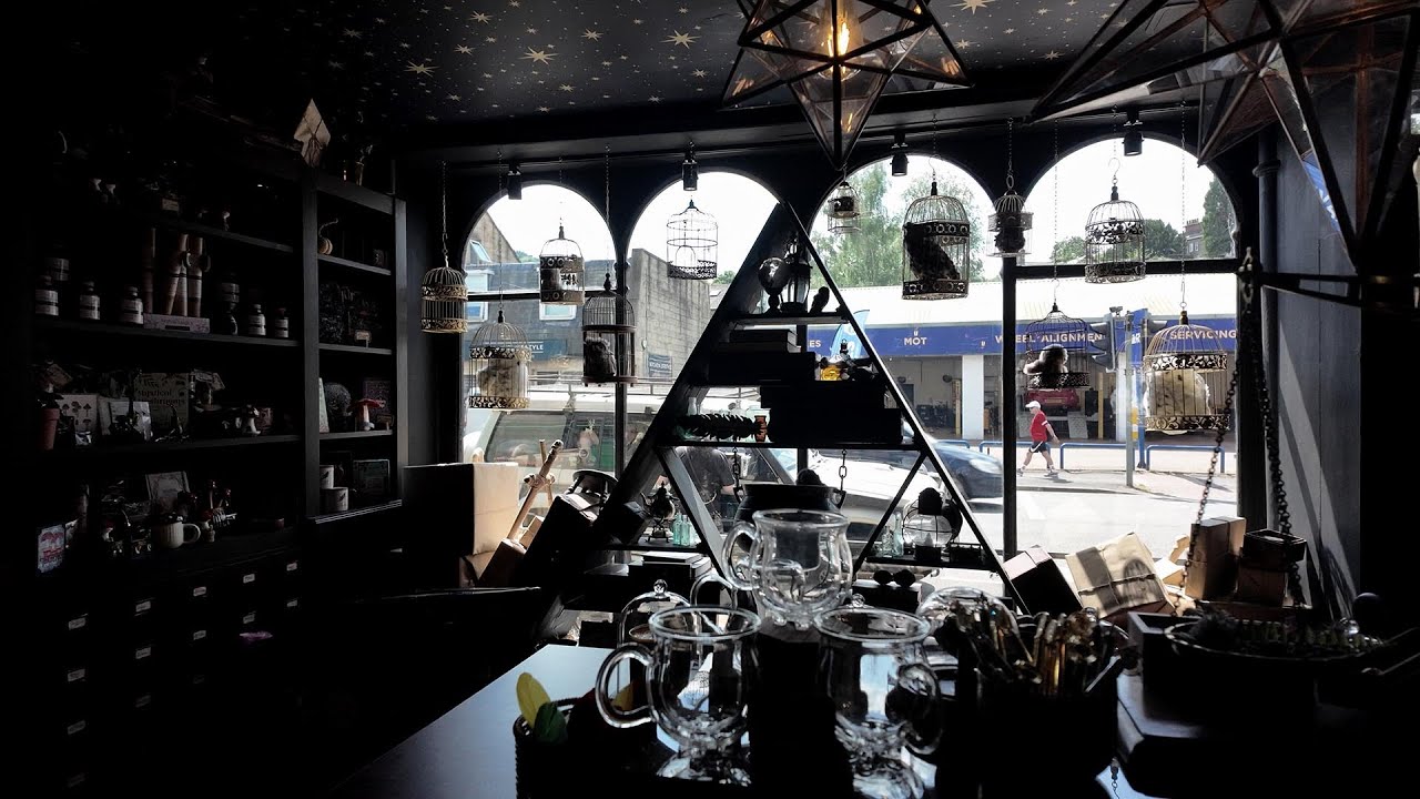 The Lost Cauldron - Matlock Green, Matlock, Derbyshire - YouTube