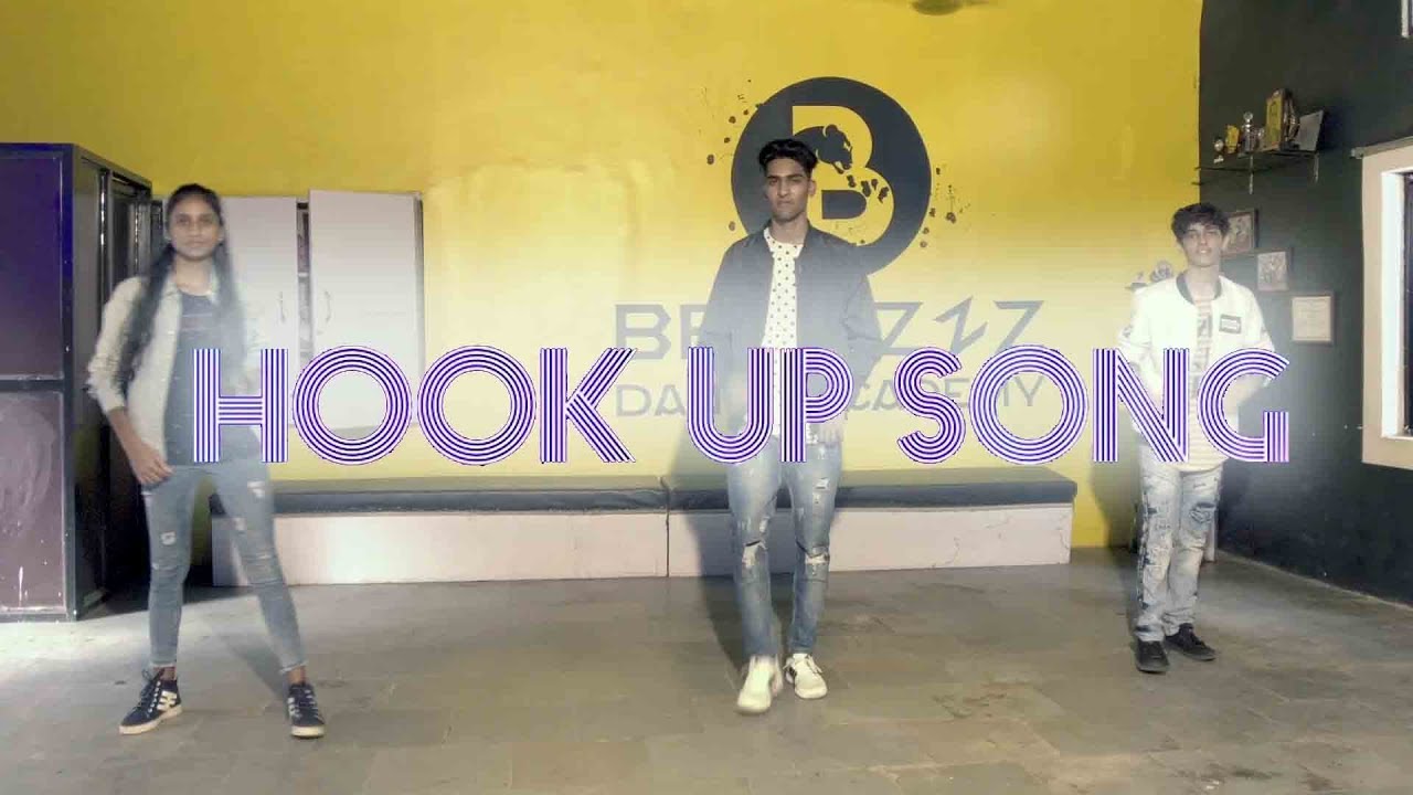 HOOK UP SONG | STUDENT OF THE YEAR | B'BOYZZZ DANCE ACADEMY | - YouTube