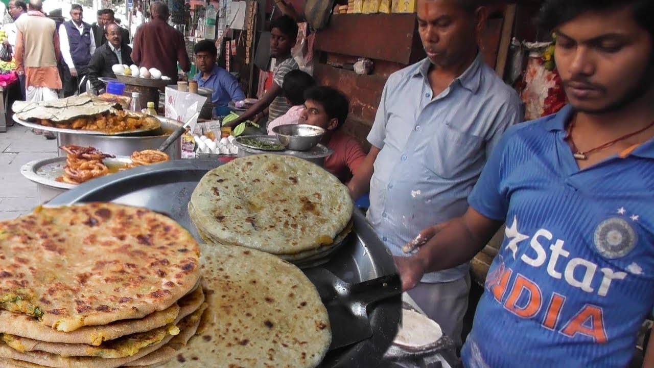 Aloo Paratha & Chatu Paratha With Curry 2 Piece 14 Rs Only | Cheap But ...