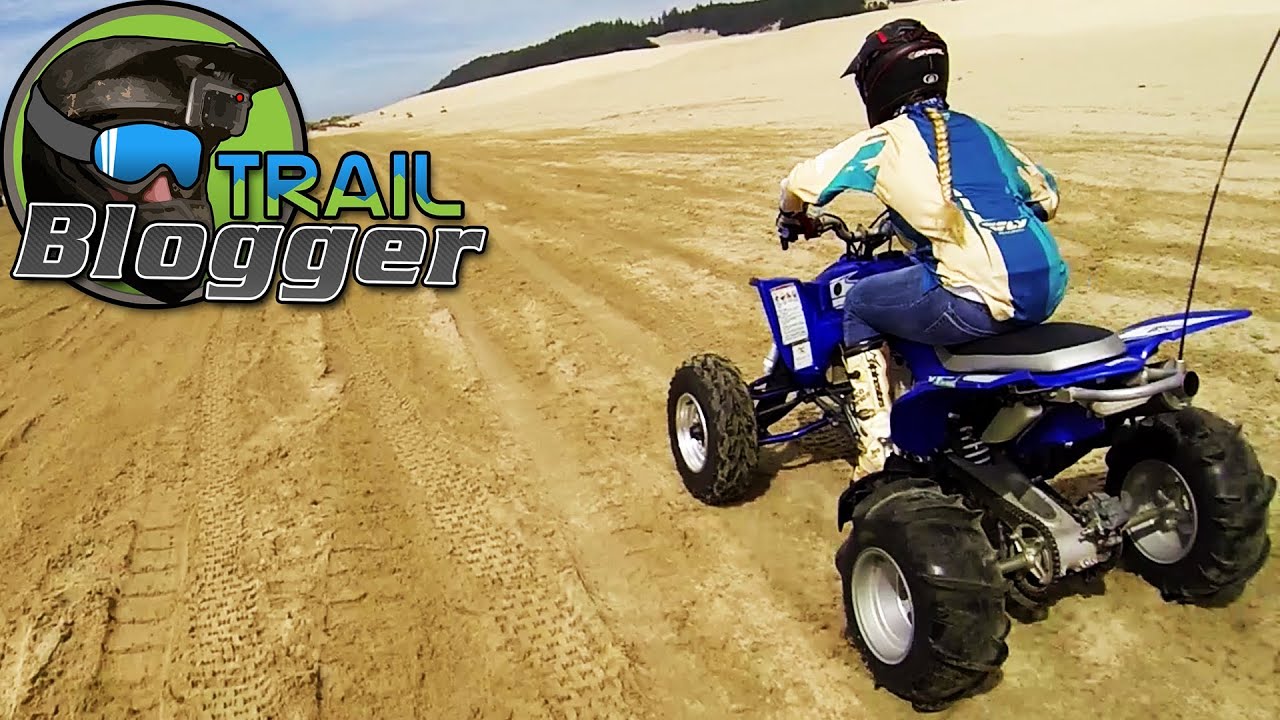 ** ATV TrailBlogger Quickie ** Drag Races Yamaha Banshee 350 vs YFZ 450 ...