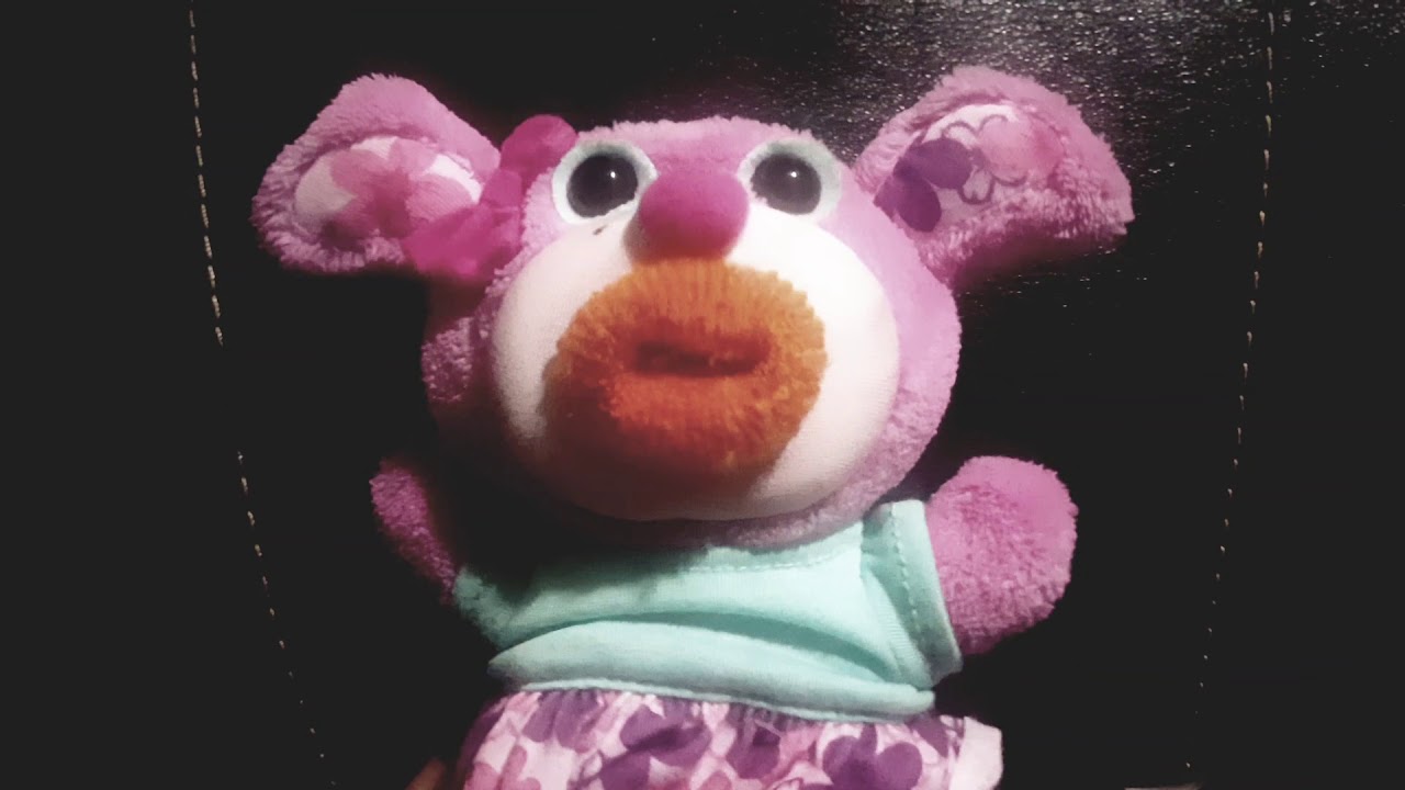 Lou Lou sings Skip To My Lou - YouTube