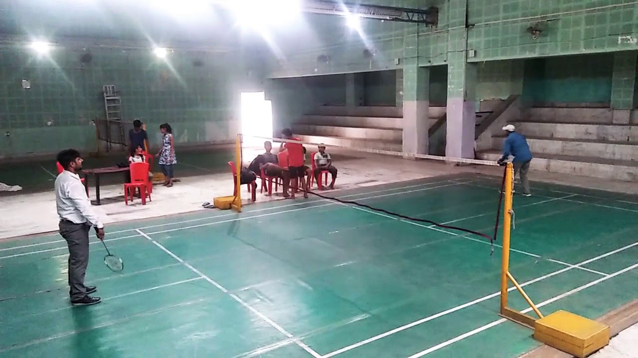 Badmintion Playing Basawan Singh Indoor Stadium Hajipur - YouTube