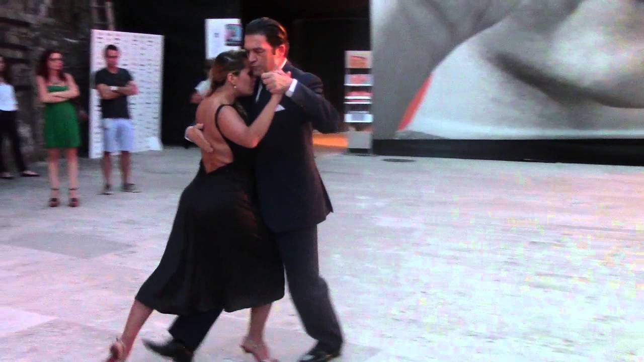 Mario Sette y Laura Casco Zorzon_Troilo_Garras - YouTube