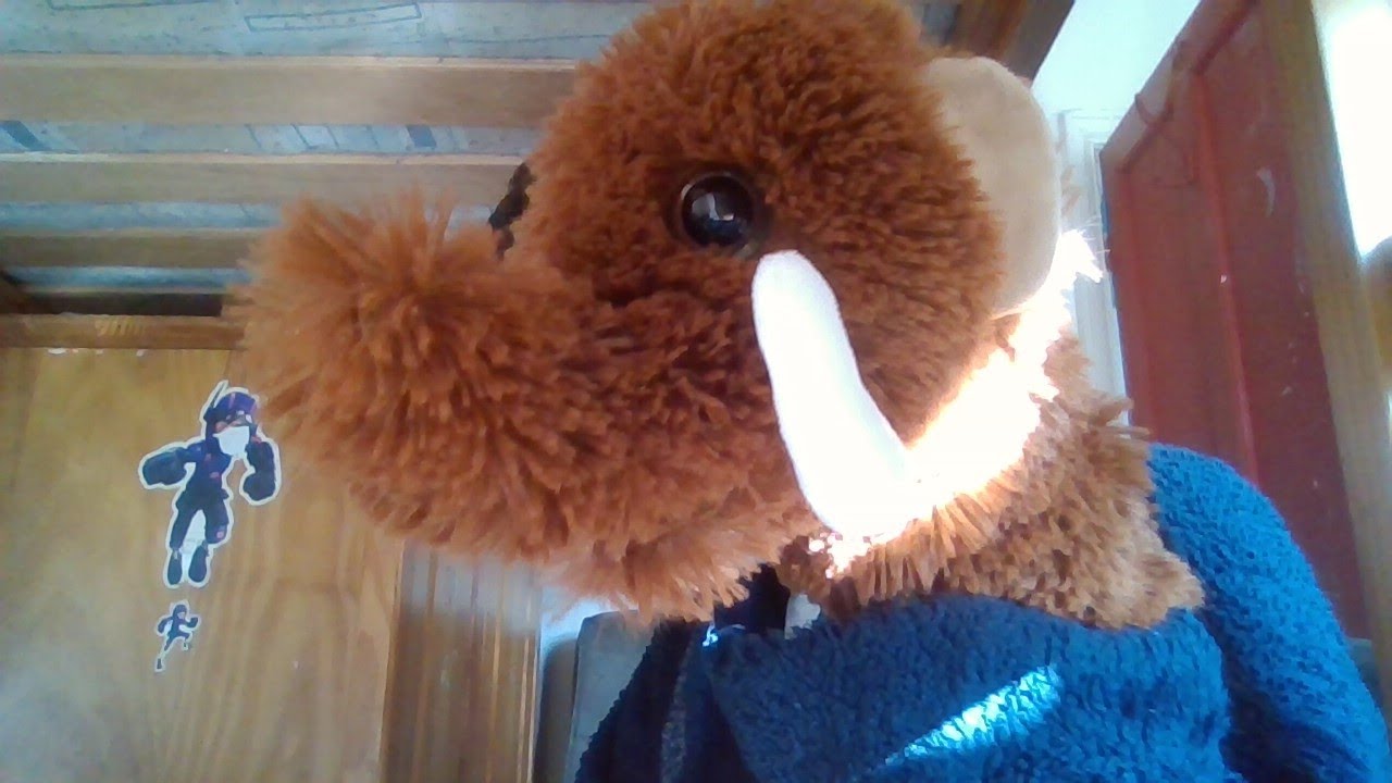 the mammoth known as ben did his firs reaction - YouTube