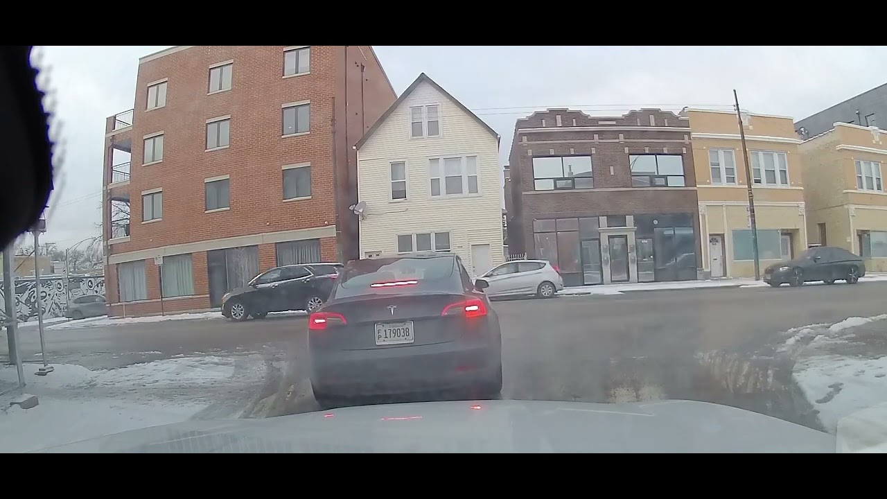 Average Tesla driver - YouTube