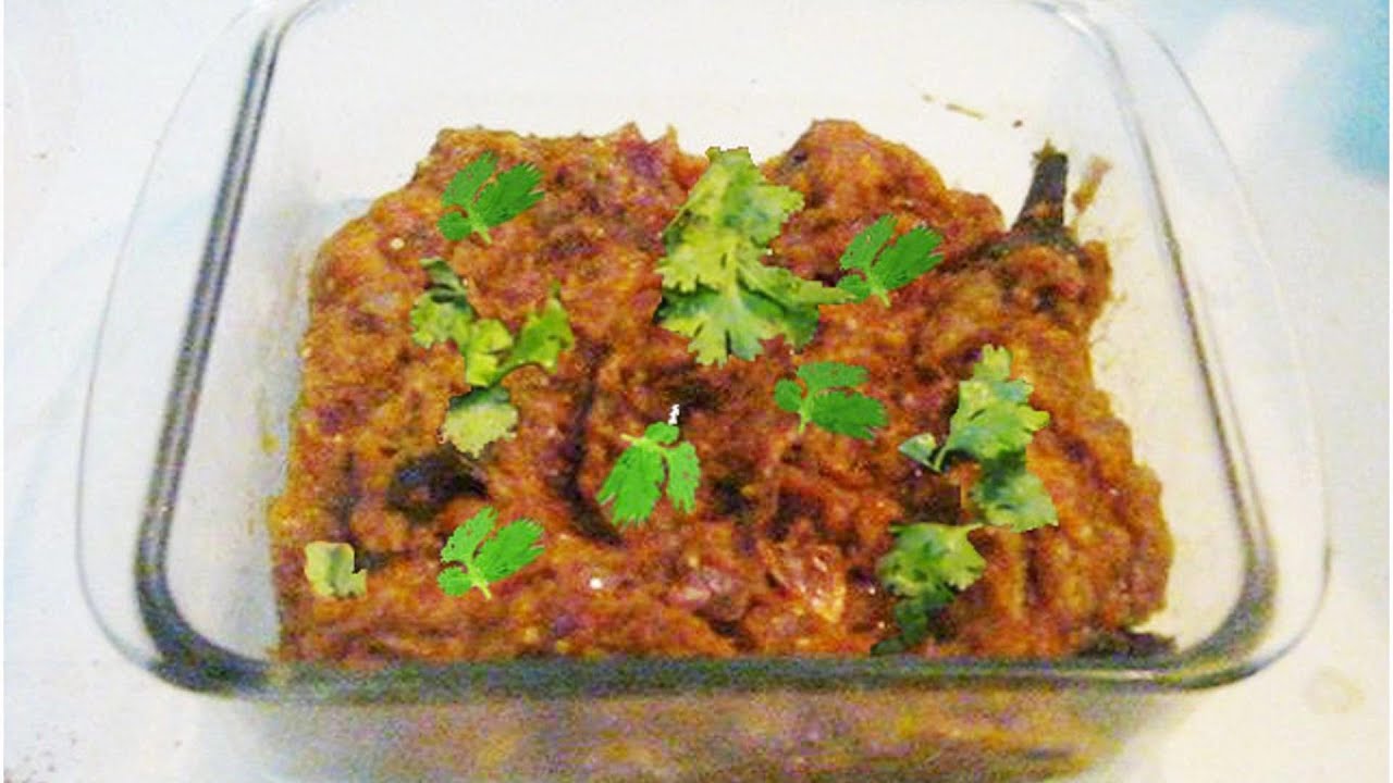 How to Make Baingan Ka Bartha - YouTube