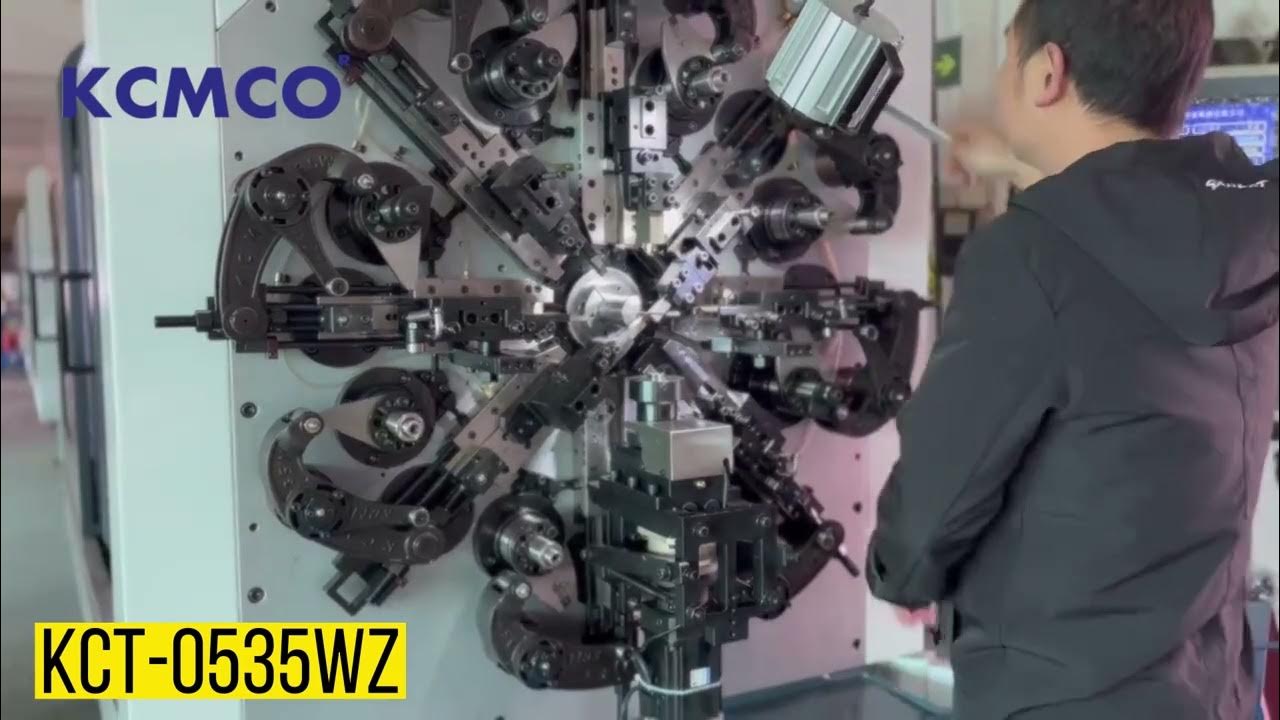 KCMCO KAICHUANG SPRING MACHINE 5AXIS WIRE FORMER & ROTATING - YouTube