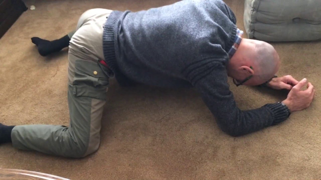 HOW TO DO THE FROG POSE - YouTube