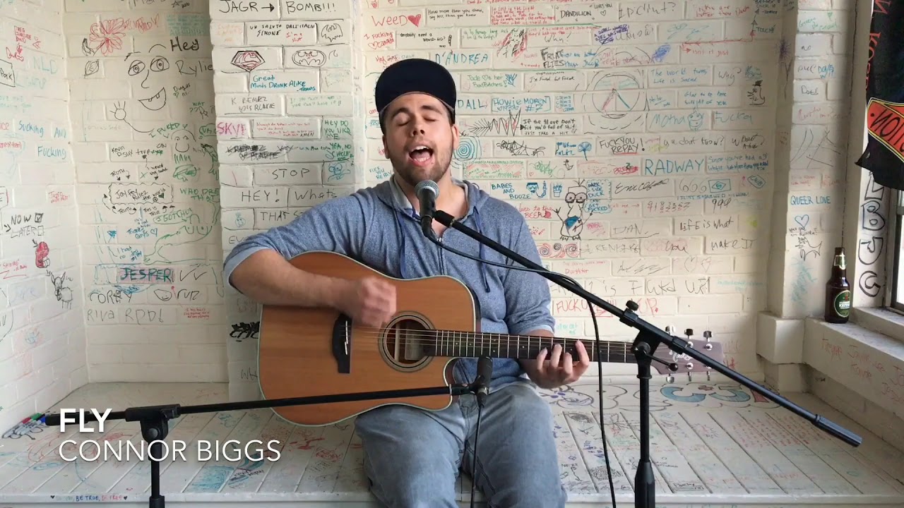 Connor Biggs - Fly (Live @ The Roslyn Sunroom Sessions) - YouTube