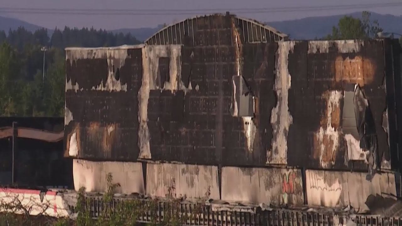 Class action suit filed over NE Portland Kmart fire - YouTube