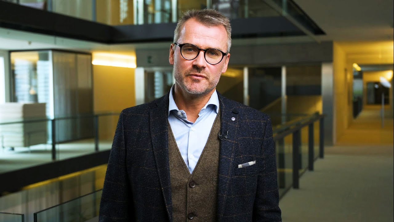Dr. Peter Hackel - Institut Straumann AG - YouTube