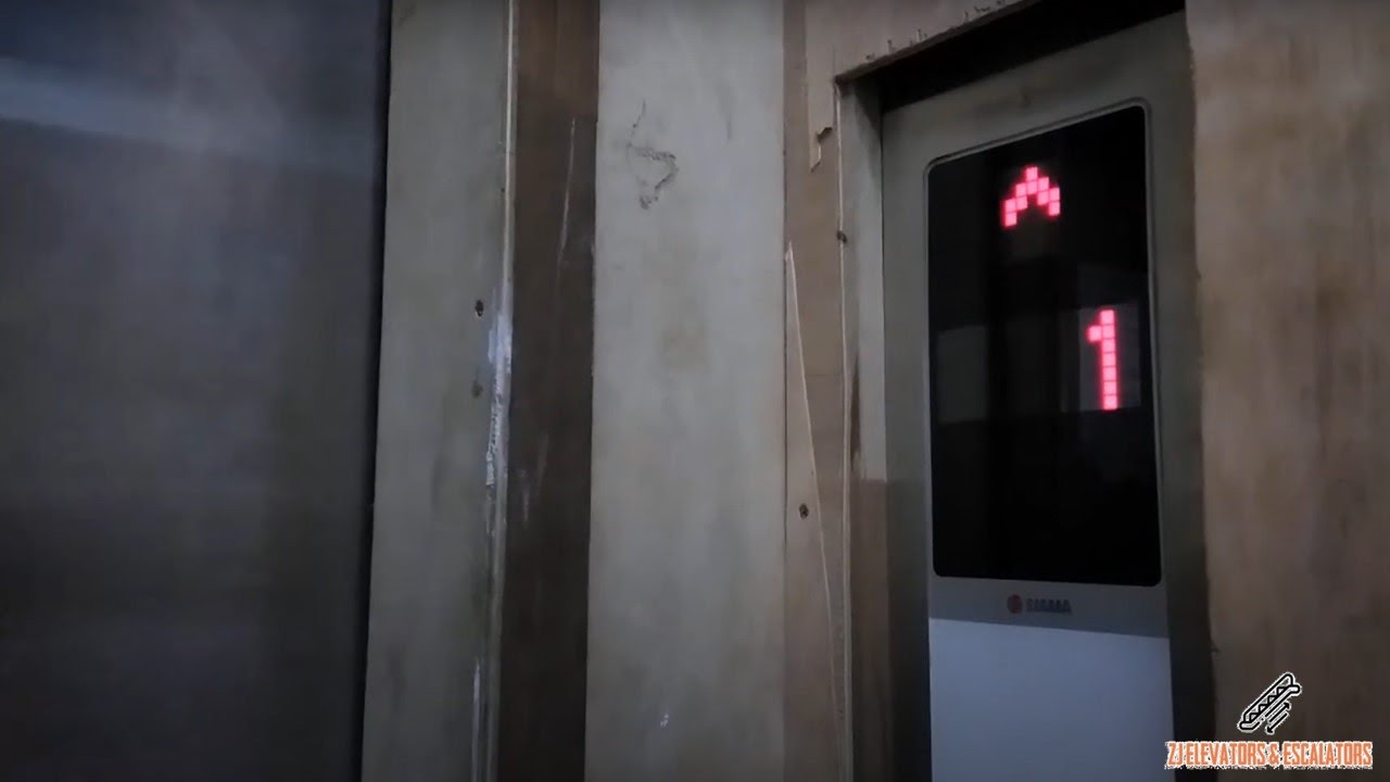 【EPIC FAIL!】Dangerous Sigma Elevator that Stops Hardly! - YouTube