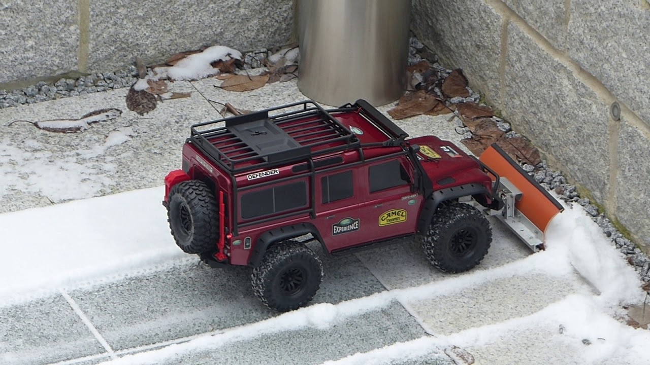 Traxxas TRX 4 Snow Plow 2 - YouTube