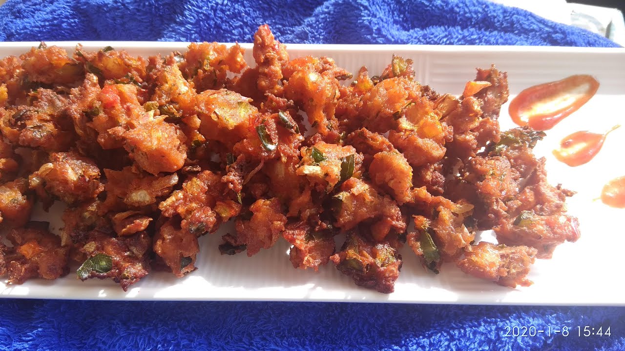 Bread Pakoda /Left over bread recipe/Evening Tea Time Snack/sujis ...