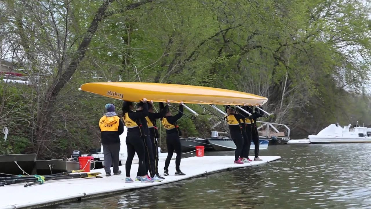Athletics at Bryn Mawr: Rowing - YouTube