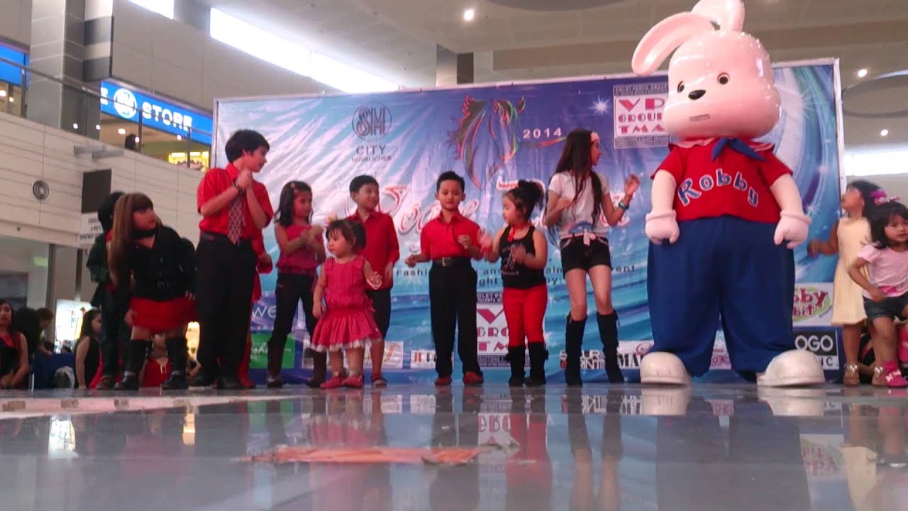 Gangnam style with robby rabbit mascot - YouTube