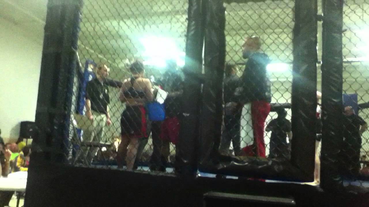 Jessica Middleton vs. Adreanna Lowrey - YouTube