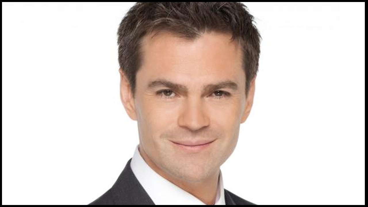 Héctor Arredondo en "Secretos de Familia" (Telenovela Mexicana) - YouTube