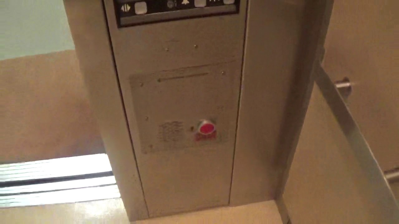 EPIC Thyssen Traction Elevators - UPMC Shadyside Cancer Pavillion - YouTube