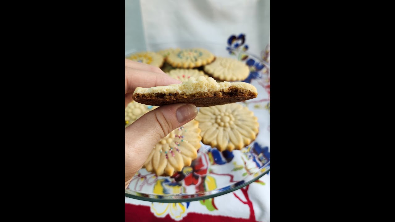 Chocolate Chip layered Flower Cookies #cookietutorial - YouTube