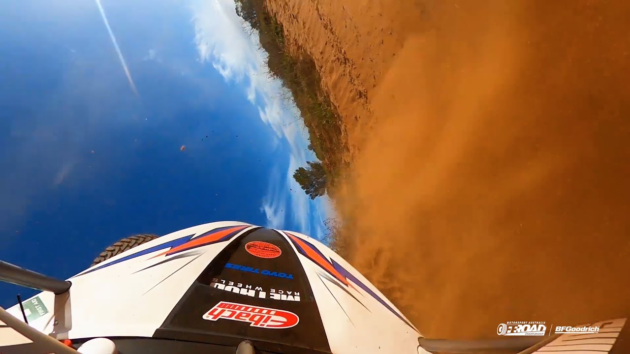 Jake Swinglehurst Rollover | 2022 Can-Am Loveday 400 - YouTube