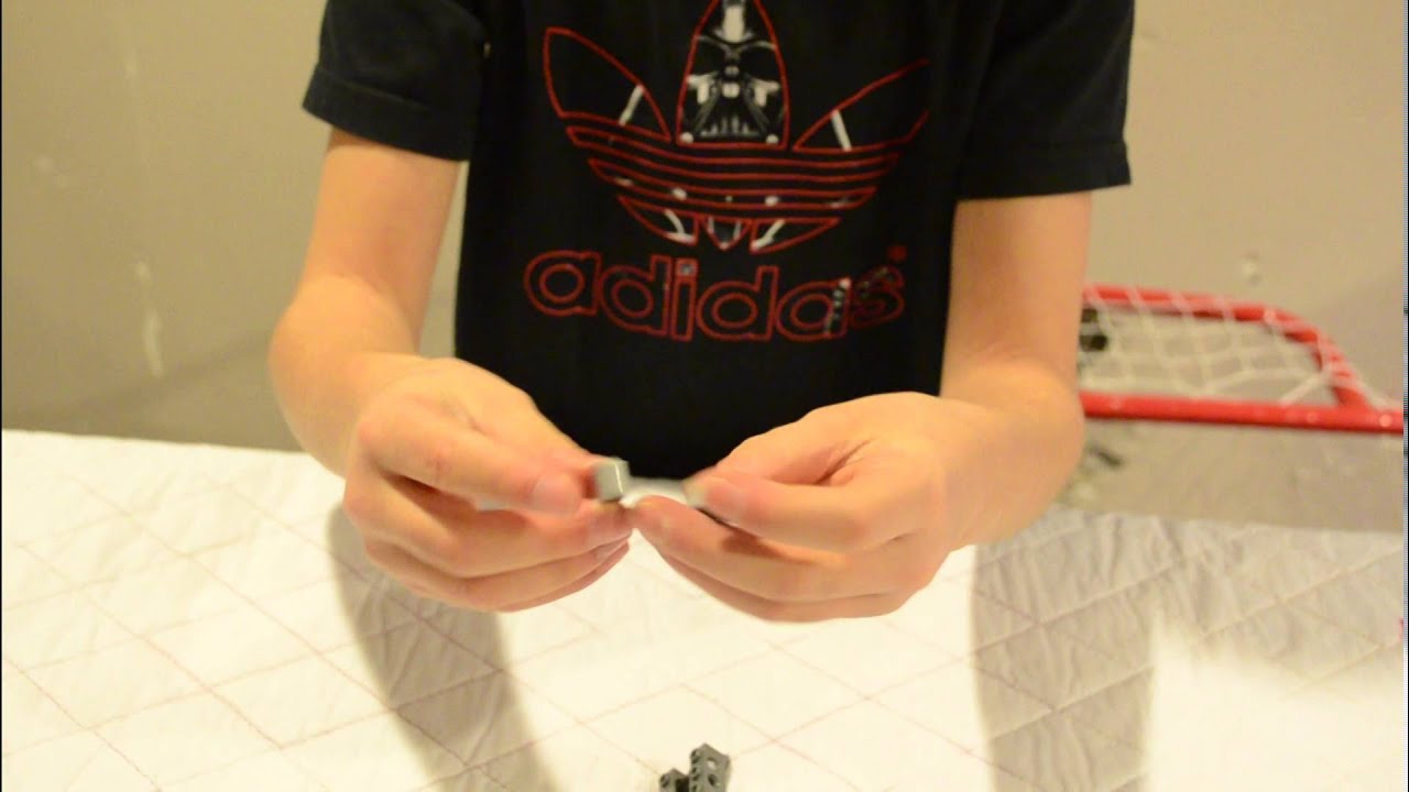 HOW TO MAKE A MINI LEGO CROSSBOW - YouTube