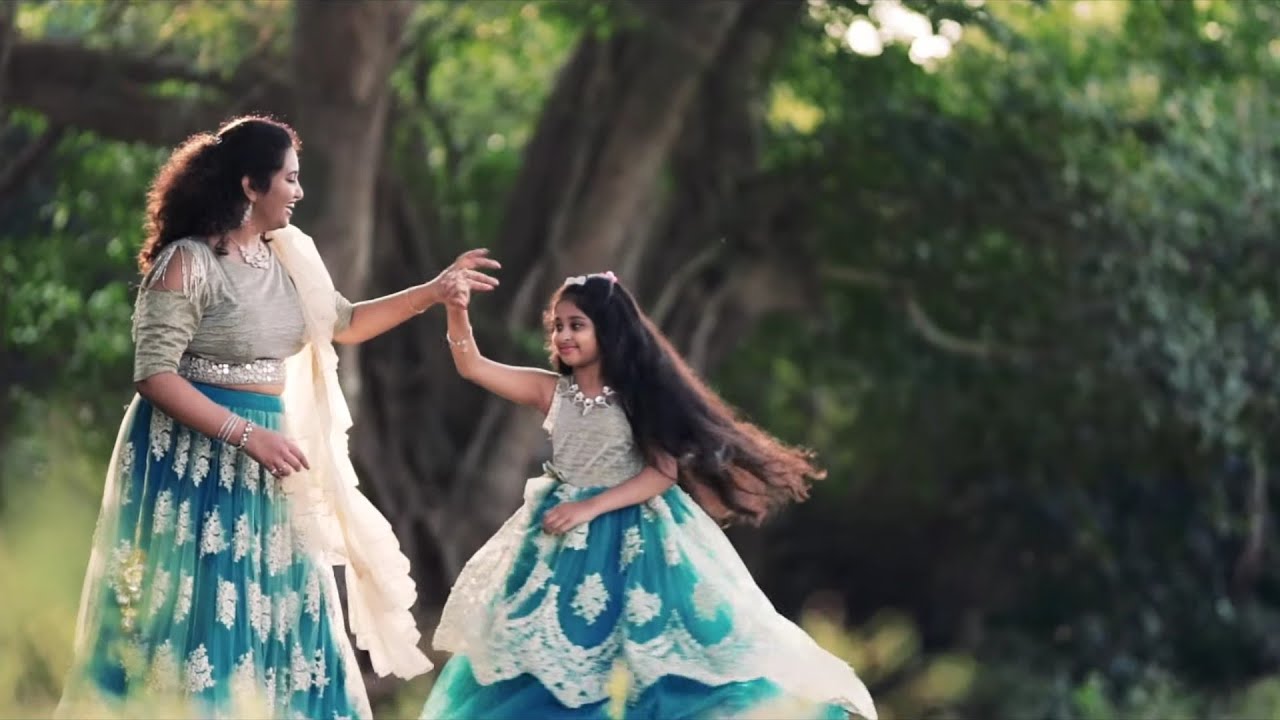 Halfsaree Ceremony Pre Shoot of SRAGVI - YouTube