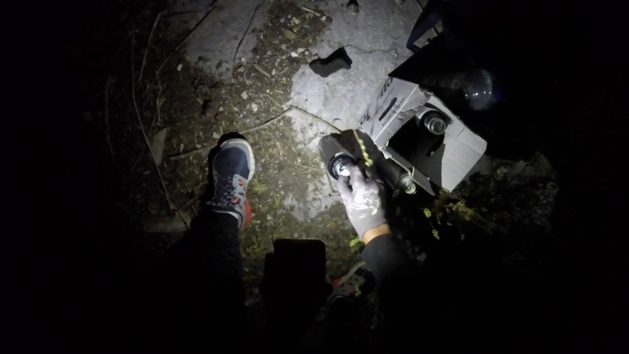 Graffiti - Dozer CT // With me at night // Gopro 2017 - YouTube