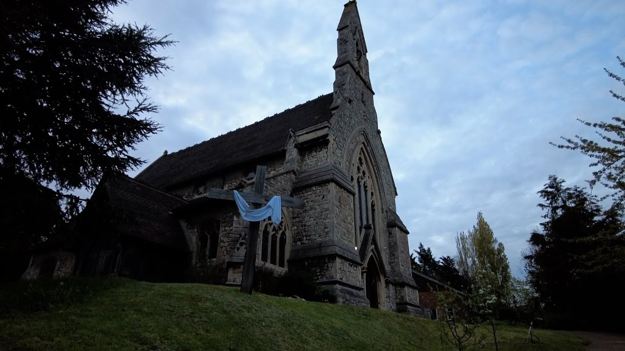 St Mary's Church Swanscombe, Kent - YouTube