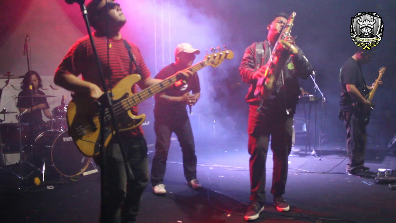 Don Lego - Don Lego Song (Live at 14th Anniversary Viking Karawang ...