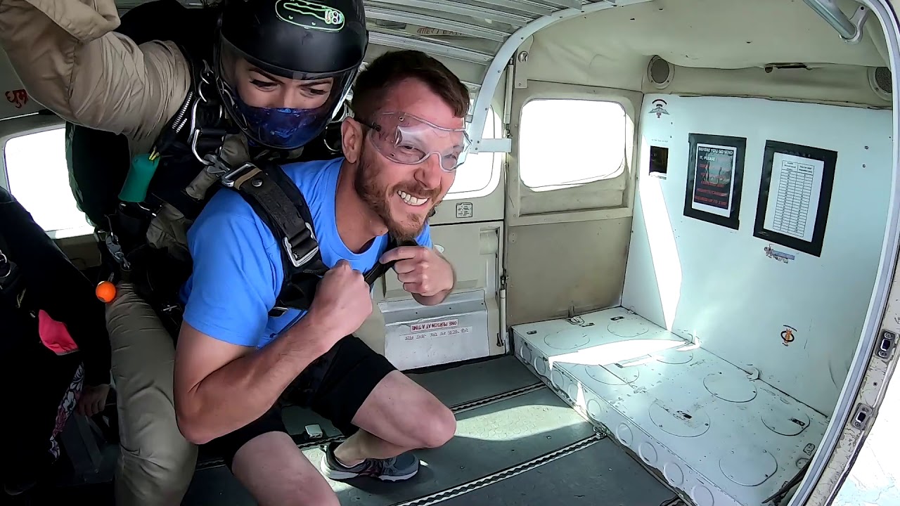 Mike Larrison - Tandem Skydive at Skydive Indianapolis - YouTube