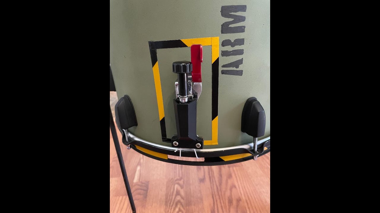 Snare bomb SNOM - YouTube