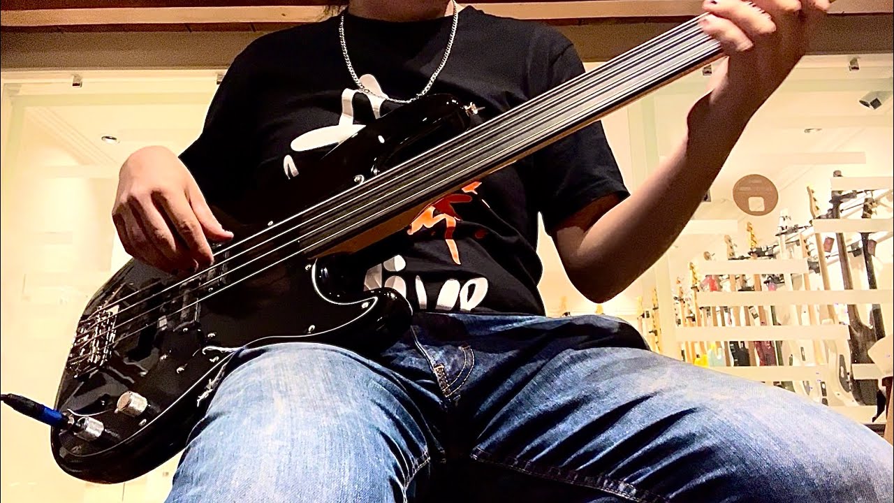 Fretless Bass Jam | Fender Tony Franklin Fretless Precision Bass - YouTube