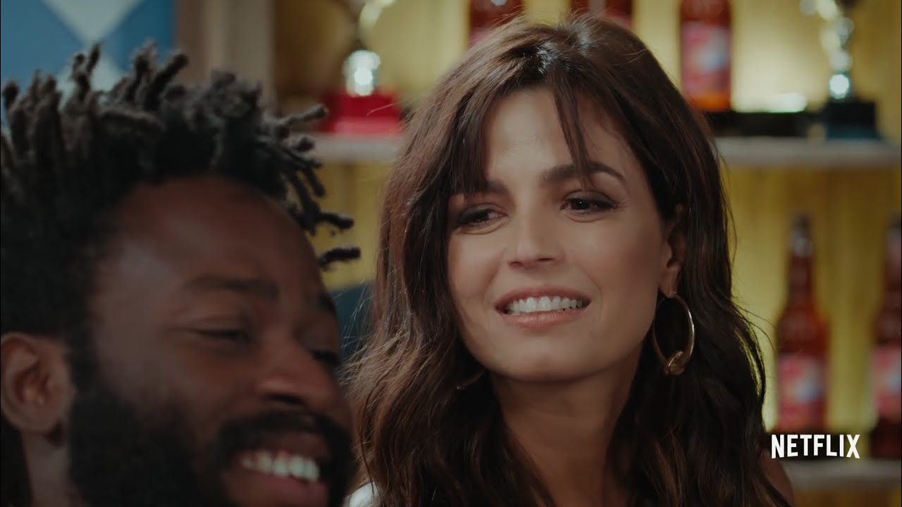 Samantha! | Trailer Oficial | Netflix - YouTube
