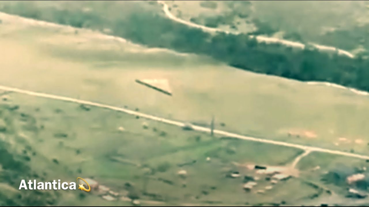 Triangular spaceship sighting in Russia - YouTube