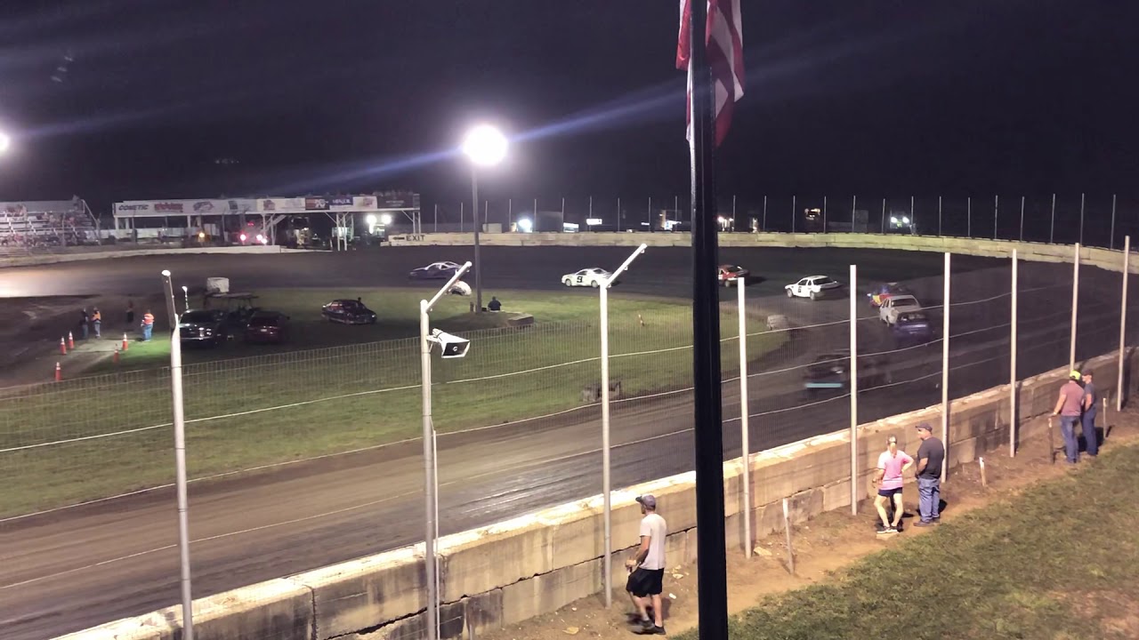 Feature Win !! Humboldt Speedway 6/5/2020 - YouTube