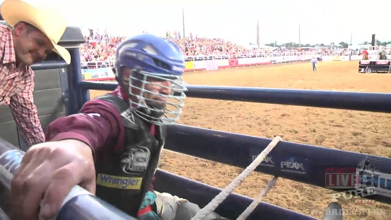 Mike Lee posts 91 points on Bruiser (PBR) - YouTube