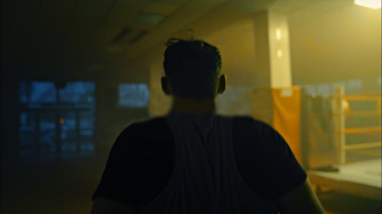 RED Cinematic Color Grading || DaVinci Resolve - YouTube