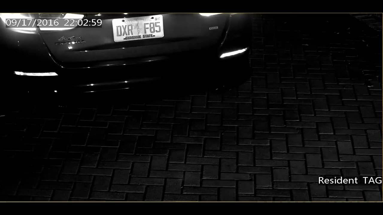 License plate cameras at night - YouTube