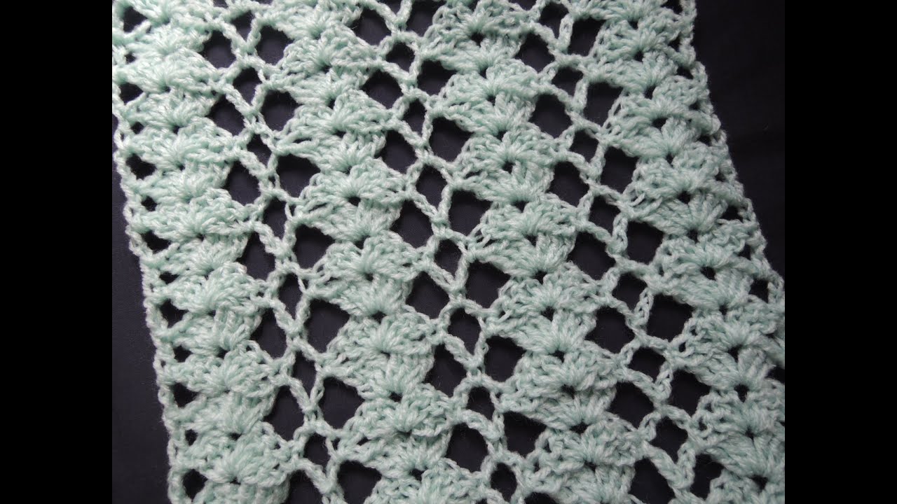 Crochet Simple Shawl - YouTube