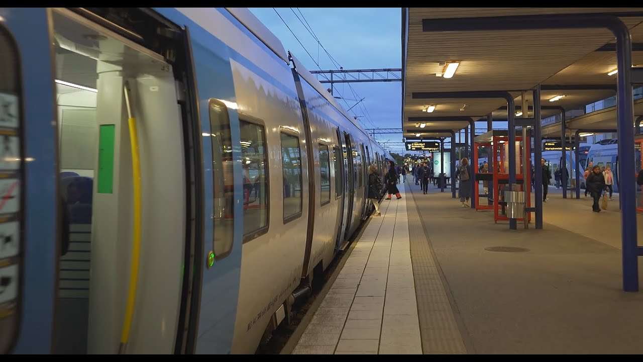 Sweden, Stockholm, train ride from Sollentuna to Årstaberg - YouTube