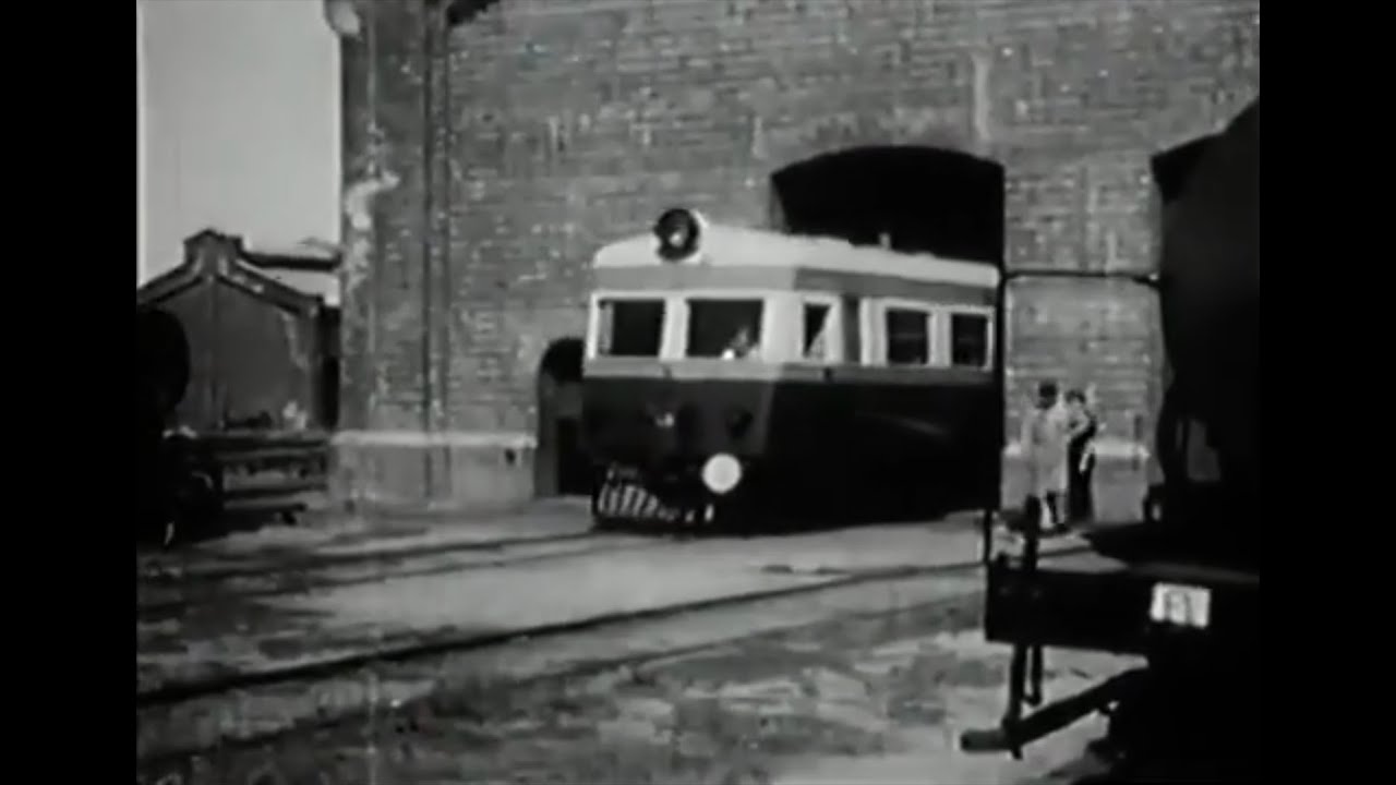 Rail Transport Development – WAGR ADE Class "Governor" Railcars - YouTube
