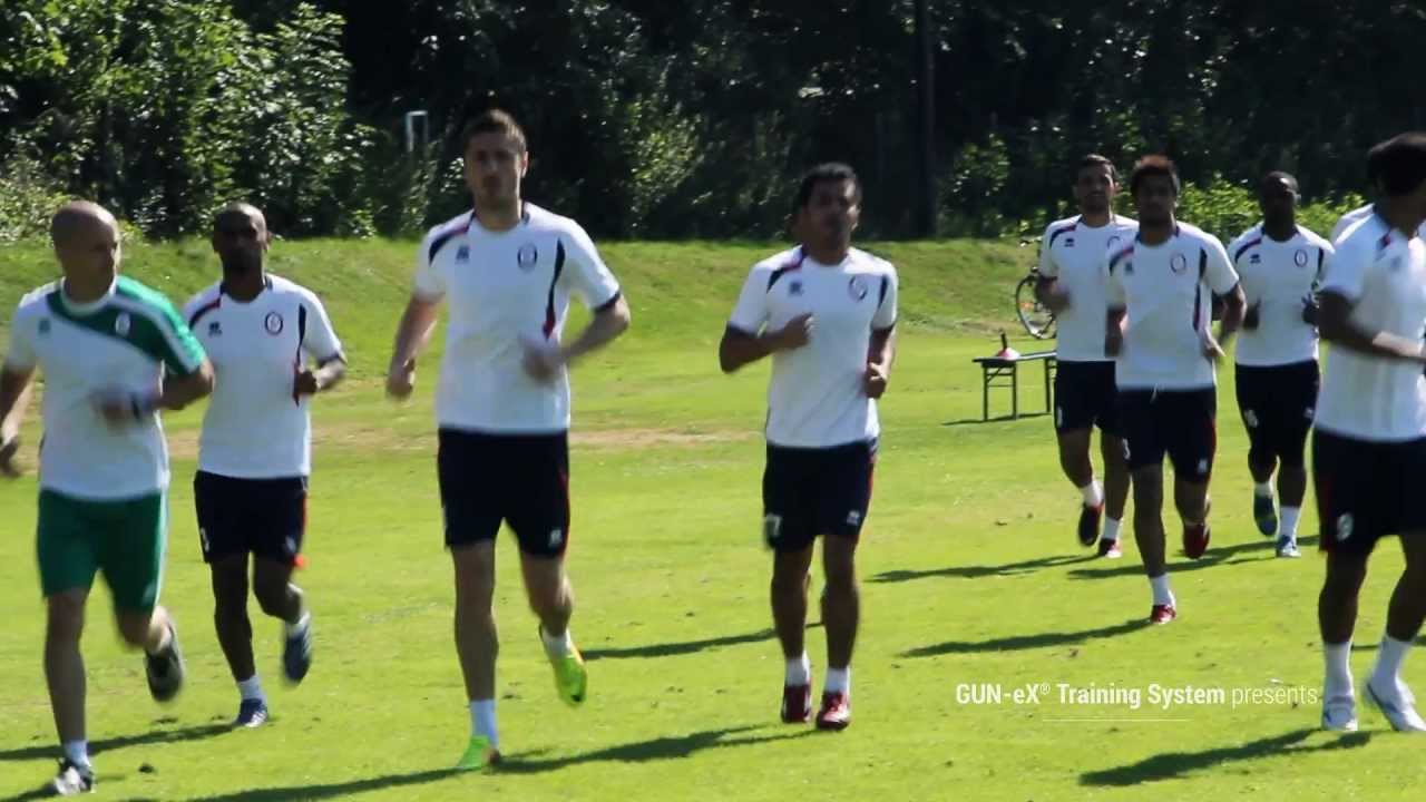 Football team training camp - YouTube