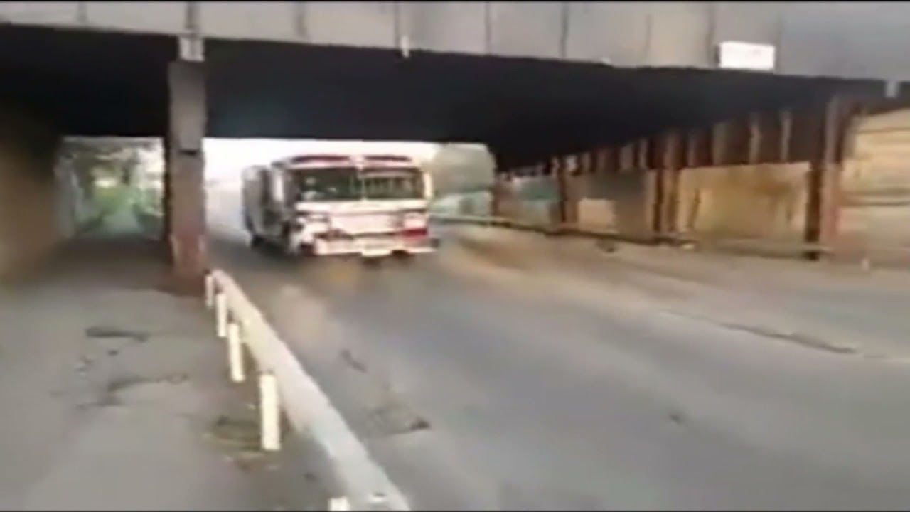 low quality videos be like - YouTube