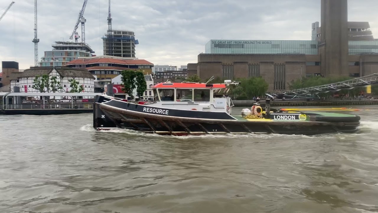 Tug | Resource | Riverside Resource Recovery Ltd | Bankside - London ...